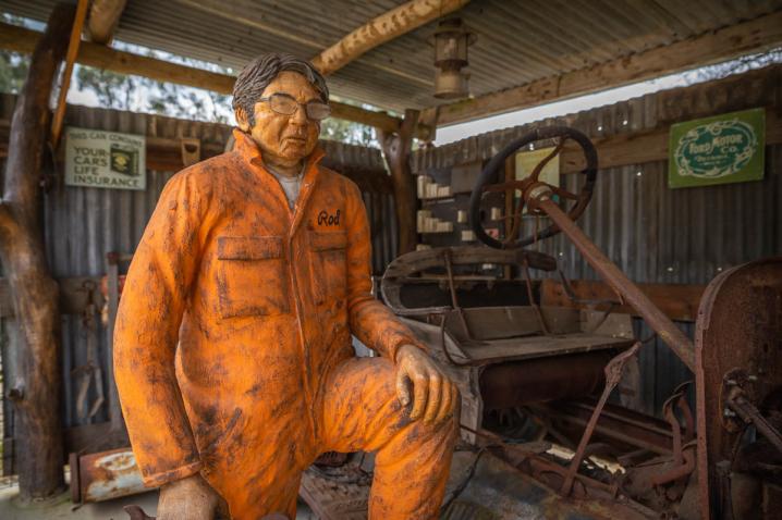 Rod Hadfield Sculpture | Goldfields Guide