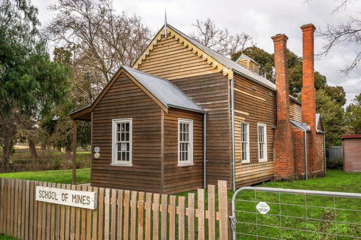 Clunes School of Mines | Goldfields Guide