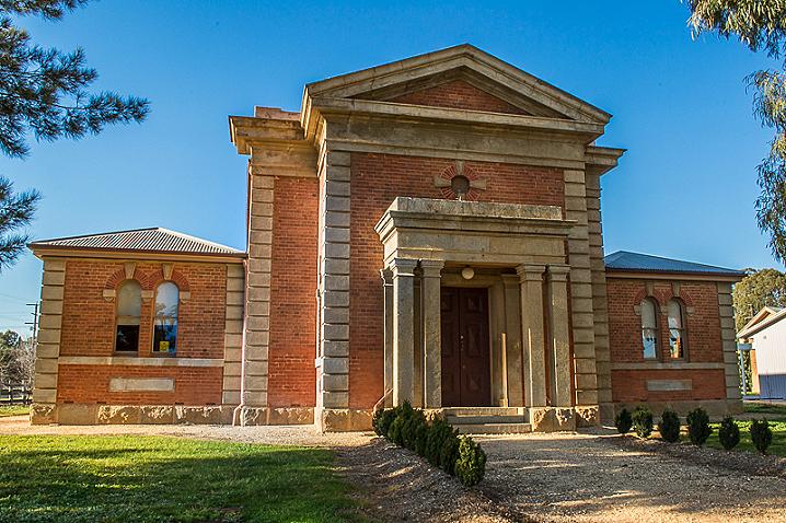 Dunolly Court House, Lock Up, Police Station and Stables | Goldfields Guide