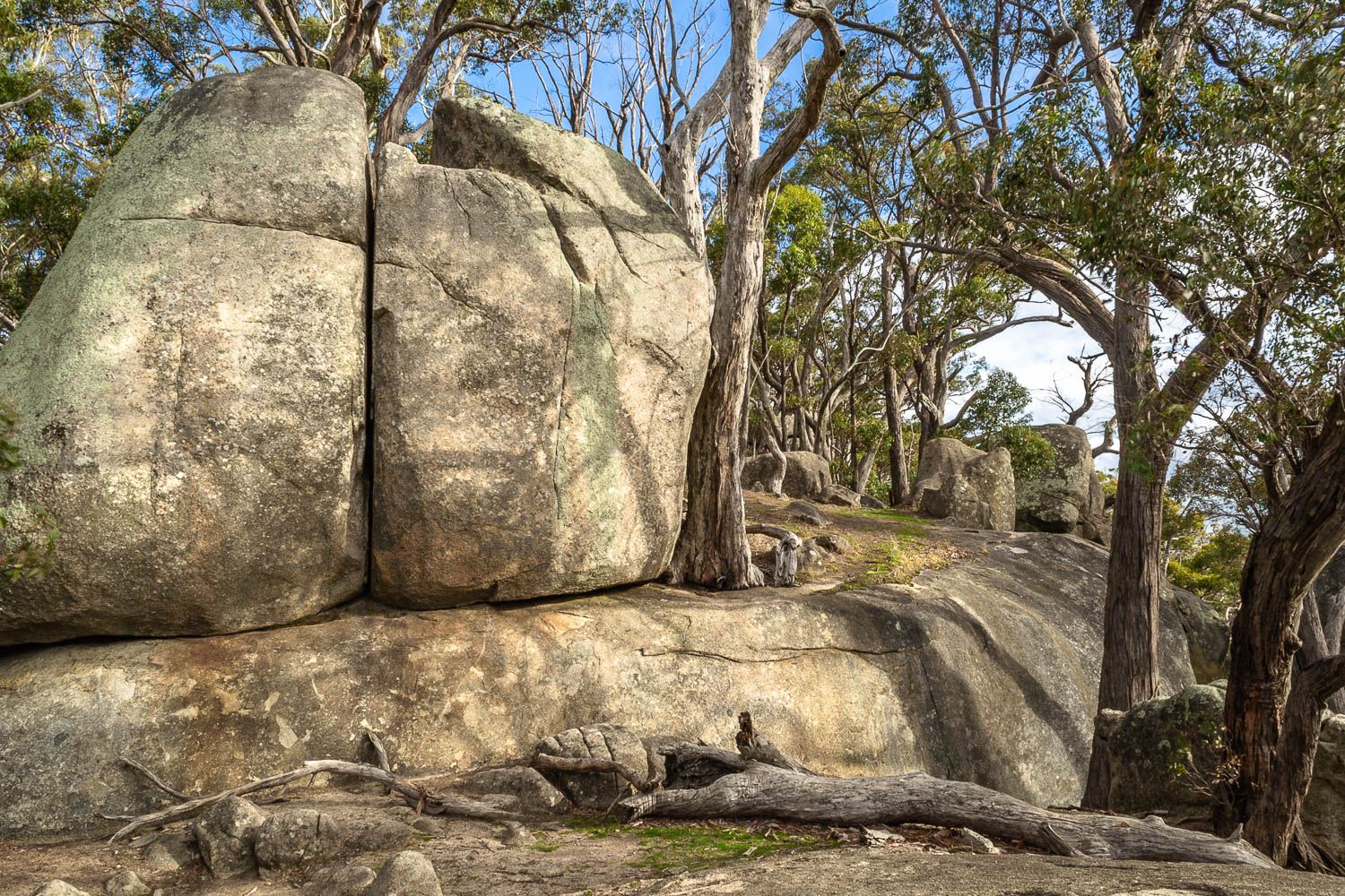 Dog Rocks | Goldfields Guide